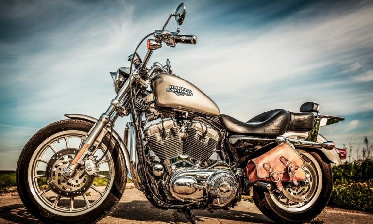 Fresno Motorcycle Shipping Costs. Get Instant Quote.